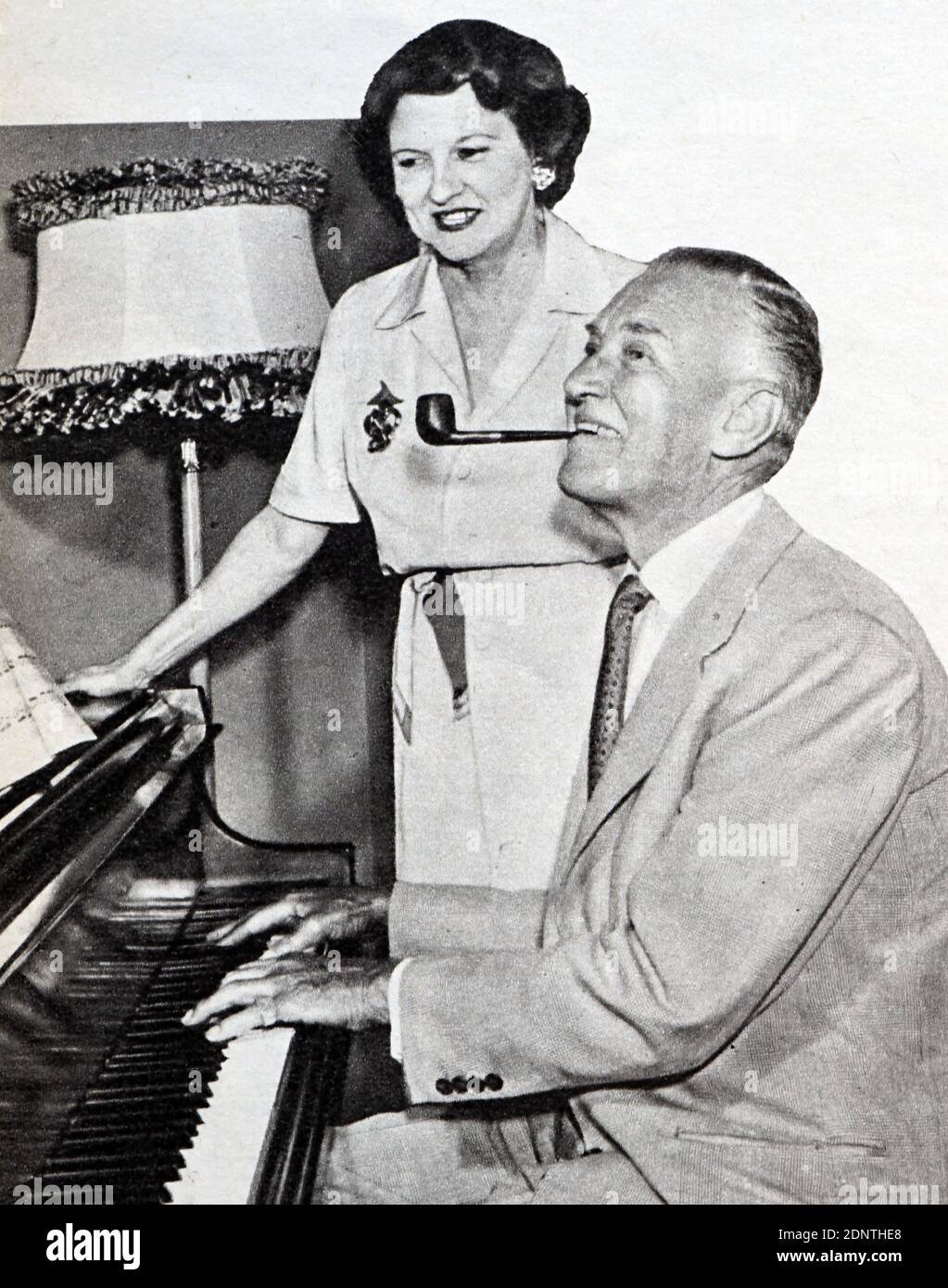 Photograph of Otto Kruger and his wife Sue MacManamy Stock Photo - Alamy