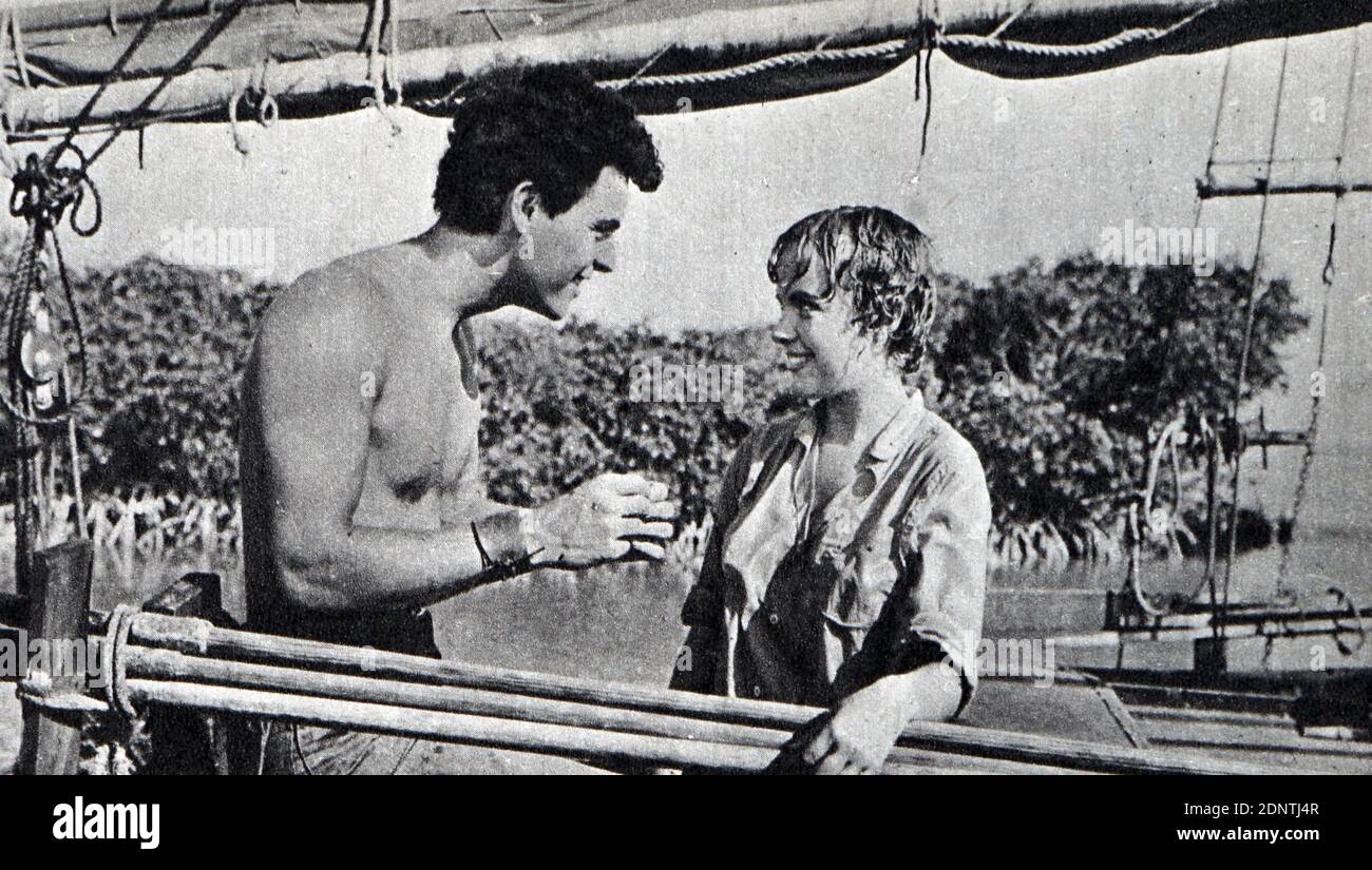 Gilbert roland hi-res stock photography and images - Alamy