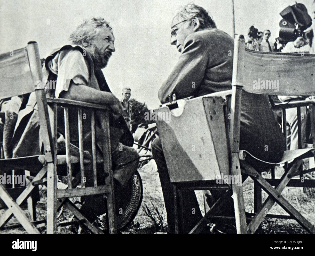Photograph of Will Fyffe (1885-1947) with Sir Alexander Korda (1893 ...