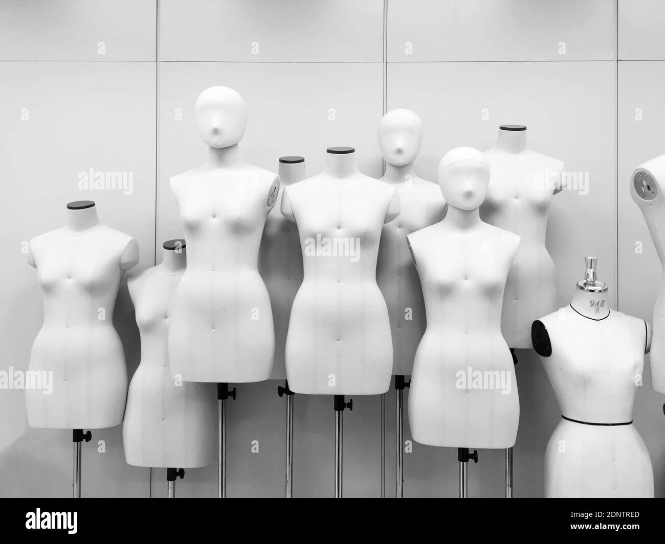 Black and white yoyogi tokyo hi-res stock photography and images - Alamy