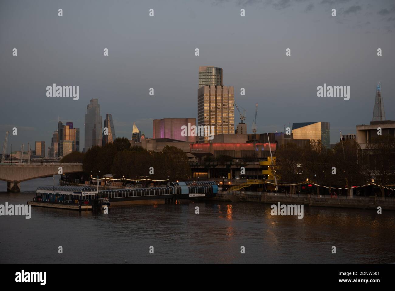 London skyline sunset winter pretty colours Stock Photo - Alamy