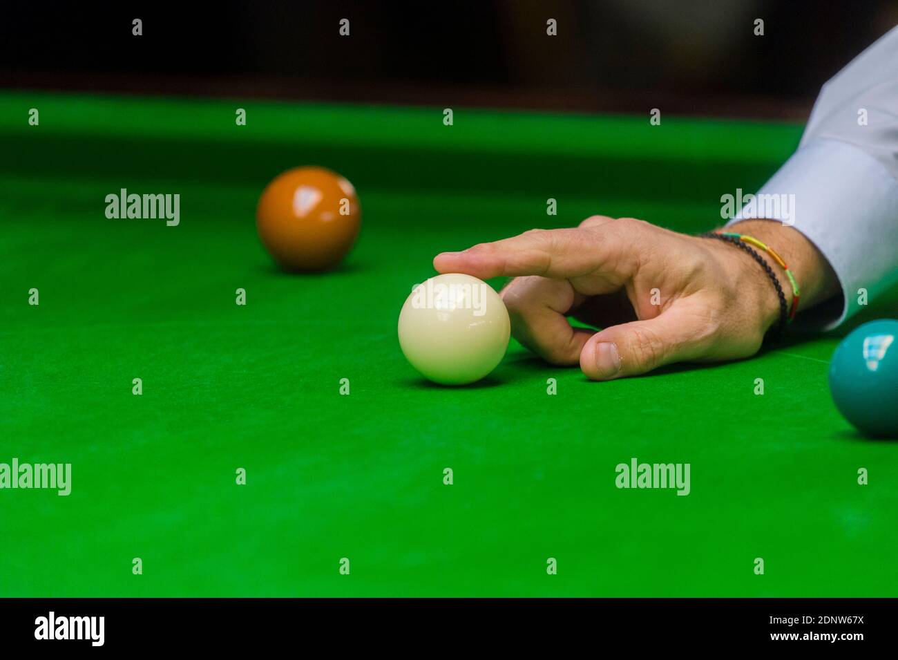 Snooker Referee High Resolution Stock Photography and Images - Alamy