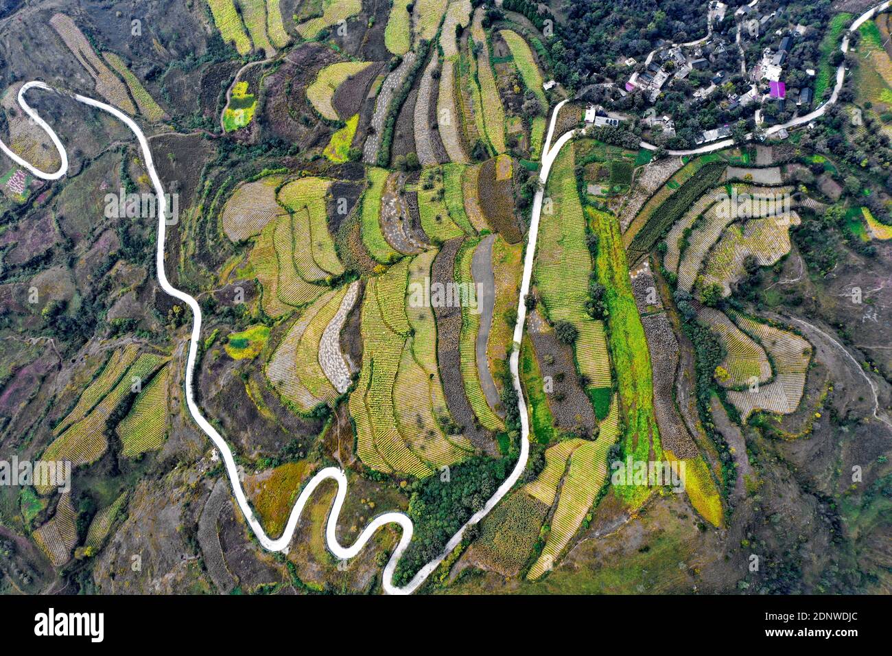 The western mountains, henan rural road Stock Photo - Alamy