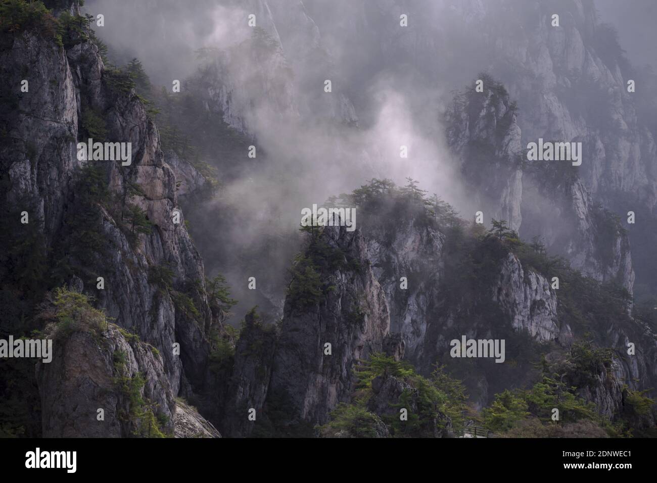 Qifeng mountain hi-res stock photography and images - Alamy