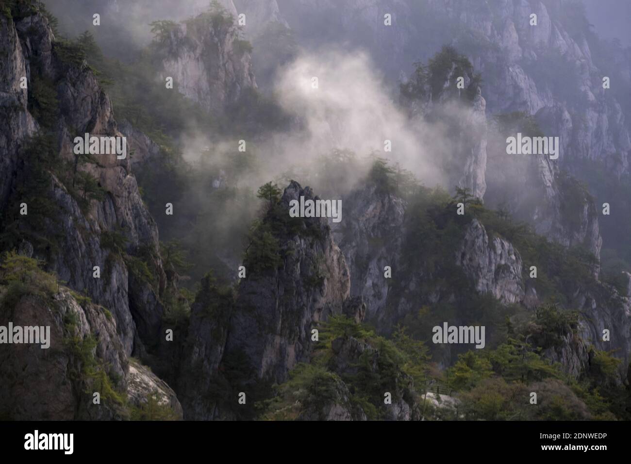 Qifeng mountain hi-res stock photography and images - Alamy