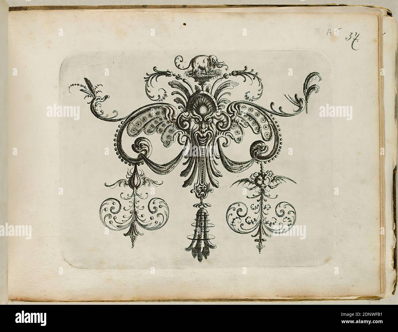 Christoph Jamnitzer, Grotesque ornament with cartilage work, leaf from ...