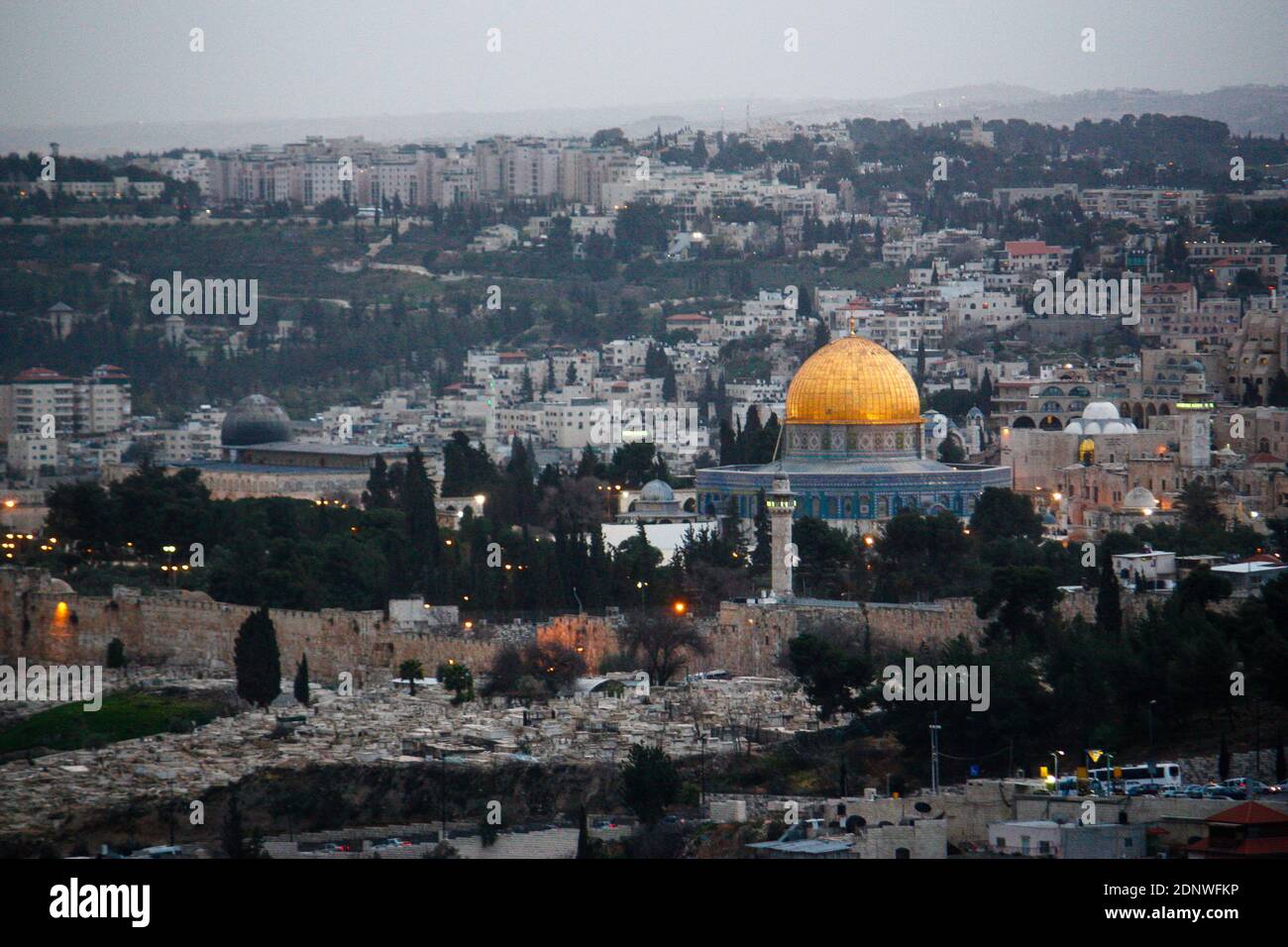 A View Of The Al-aqsa Mosque In Jerusalem Stock Photo - Alamy