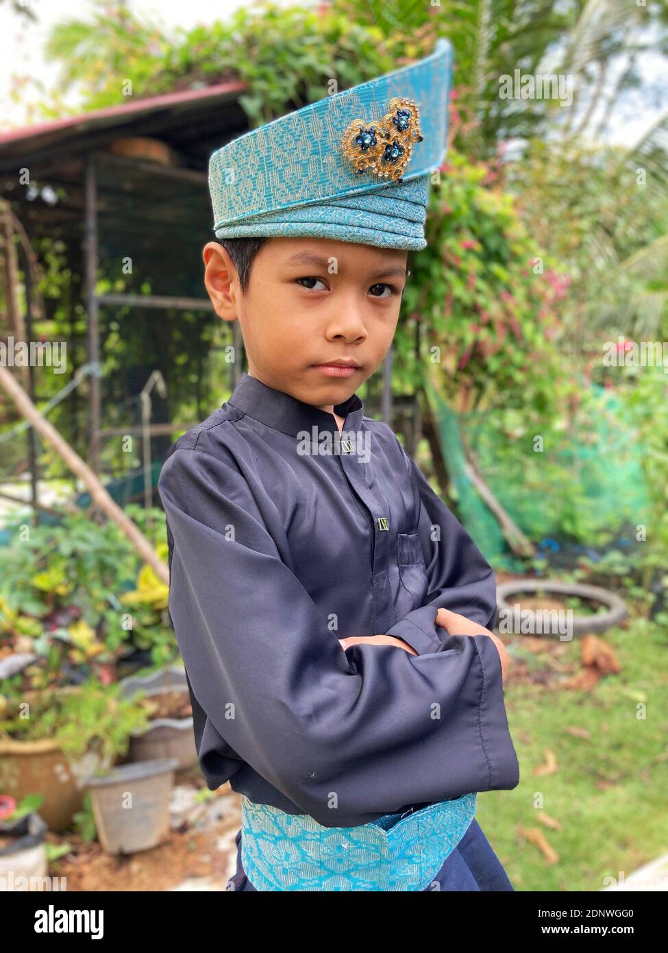 Traditional malay hat hi-res stock photography and images - Alamy