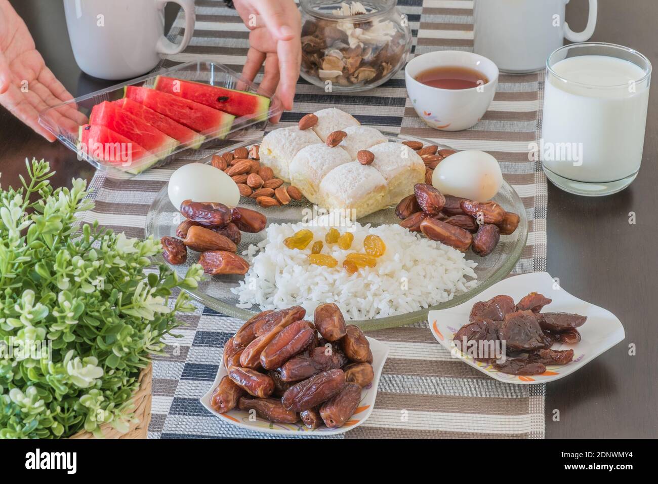 Ramadan dining table hi-res stock photography and images - Alamy