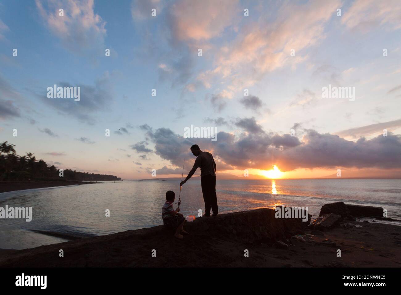 Beautiful sunrise on Cacalan beach, Banyuwangi district Stock Photo - Alamy