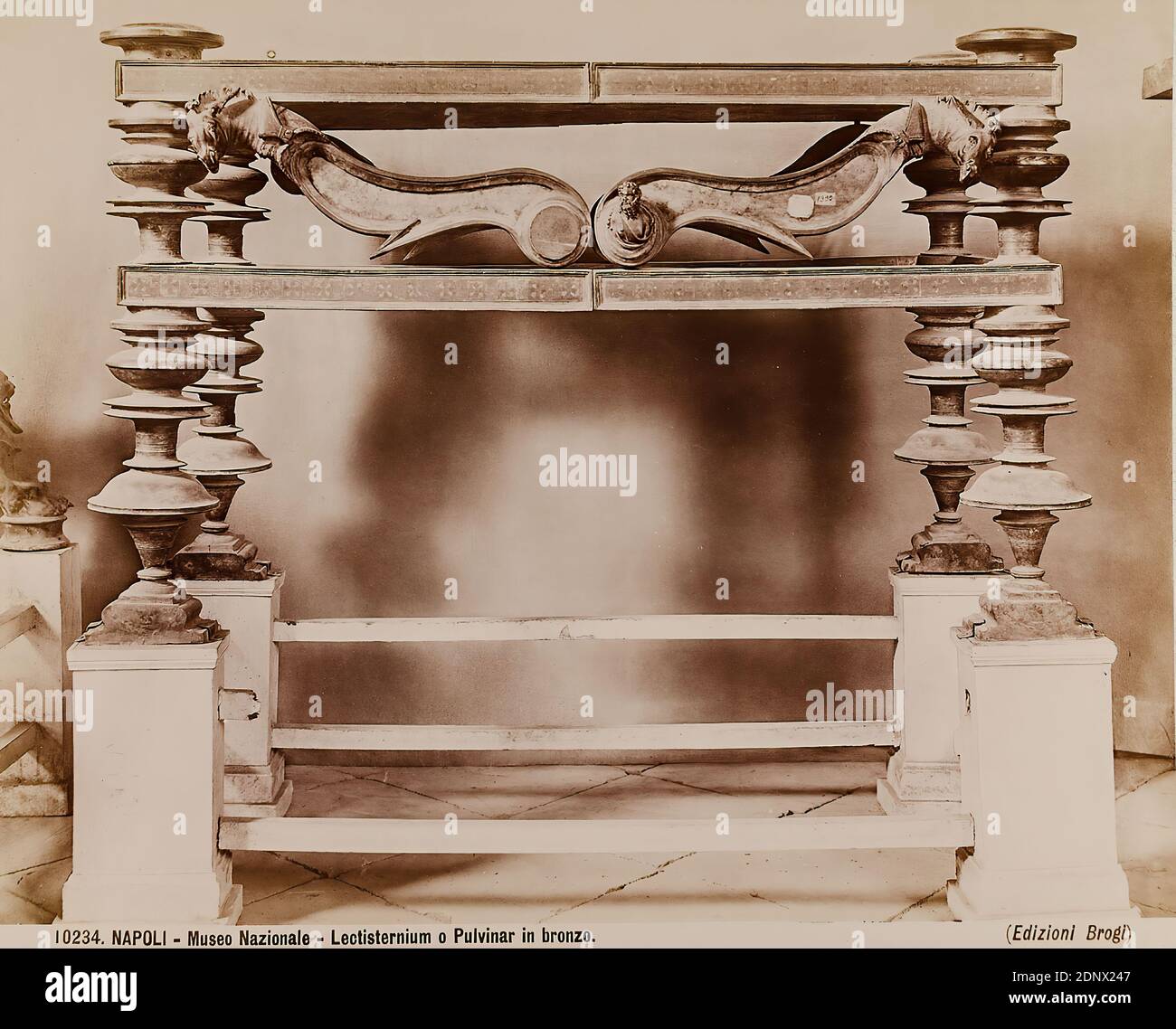 Lectisternium hi-res stock photography and images - Alamy