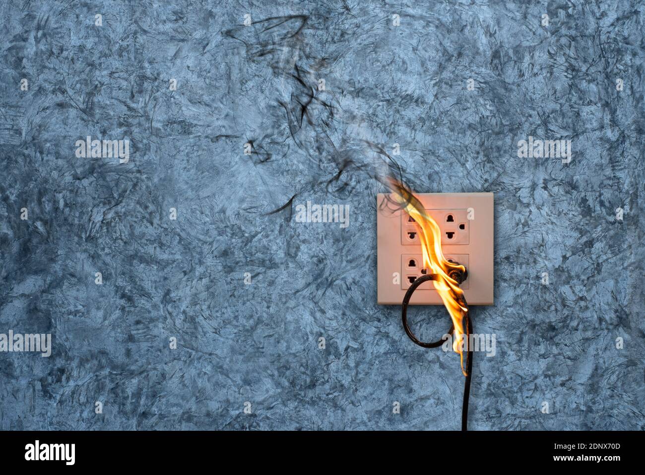 Exposed power plug hi-res stock photography and images - Alamy