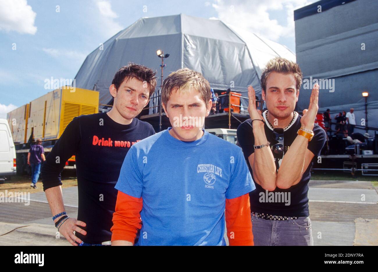 Dum dums band hi-res stock photography and images - Alamy