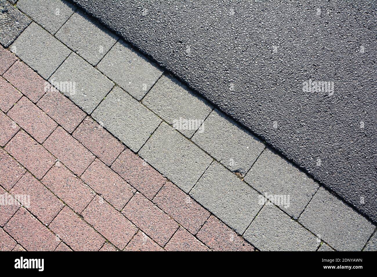 Transverse road hi-res stock photography and images - Alamy