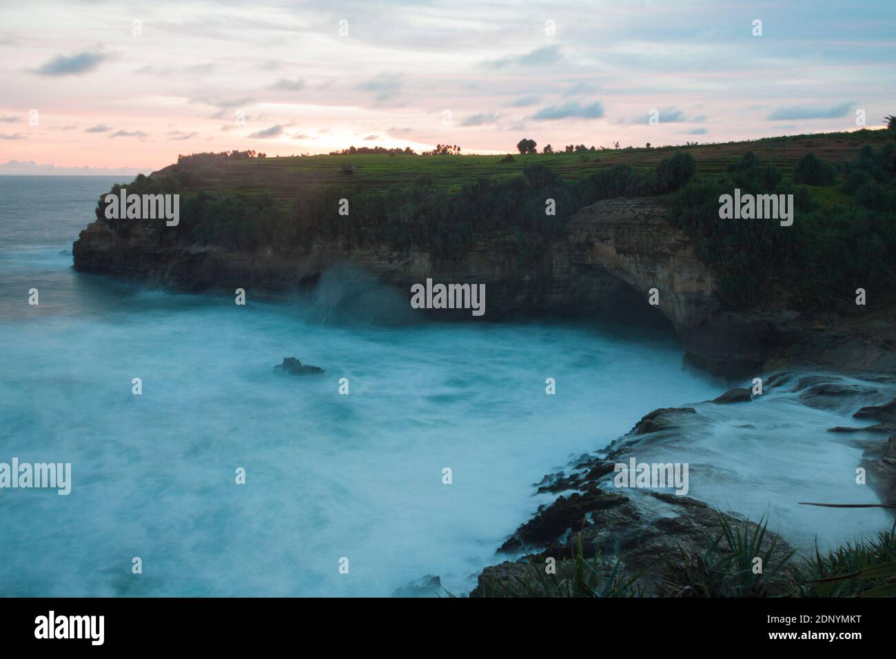 Pantai klayar hi-res stock photography and images - Alamy