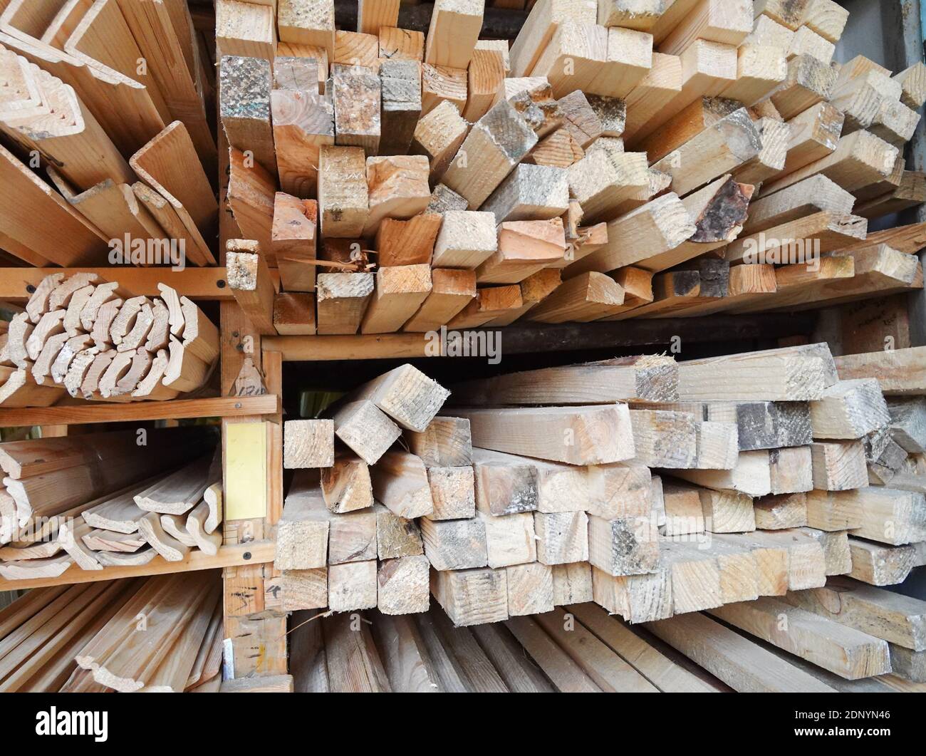 Bar blocks hi-res stock photography and images - Alamy