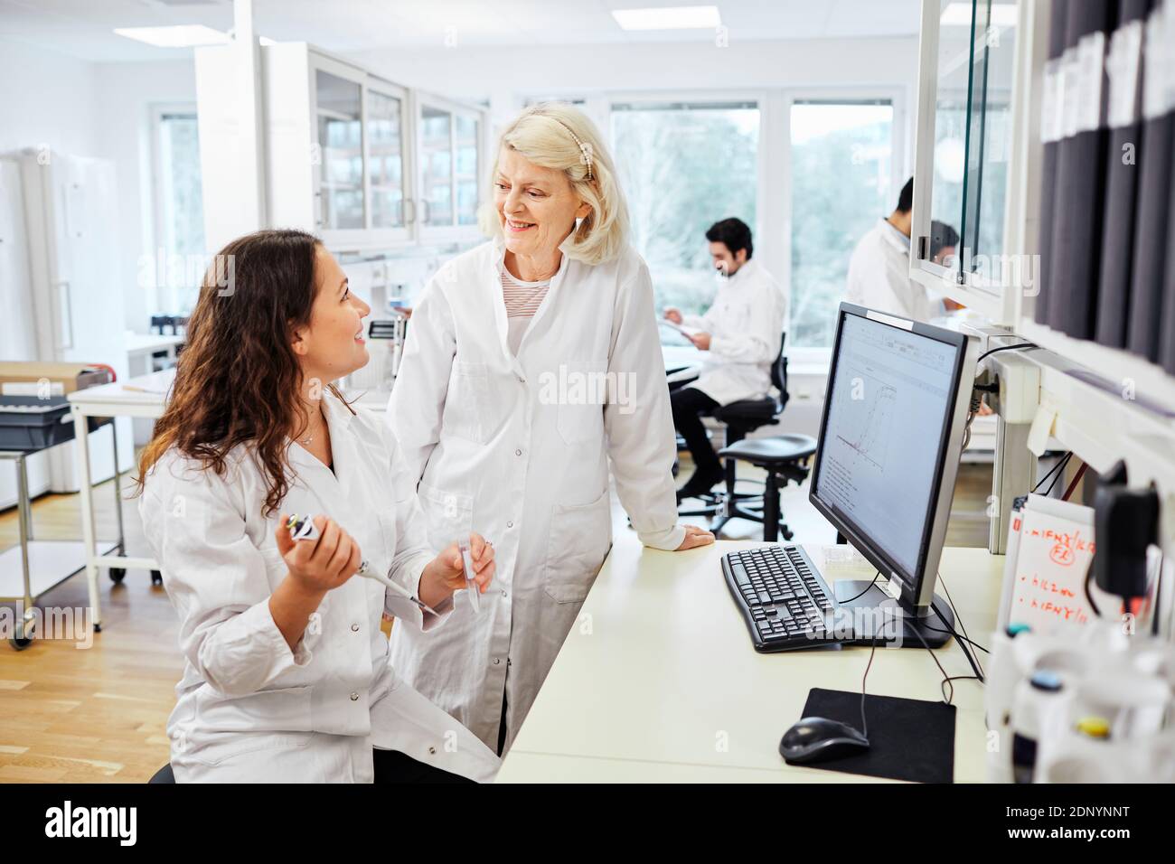 Science research education laboratory hi-res stock photography and ...