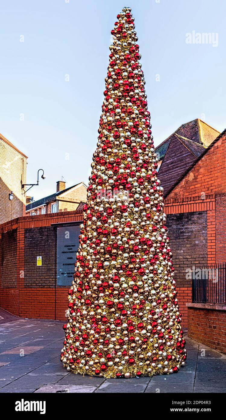 Christmas tree made with red and gold Christmas baubles, St ...