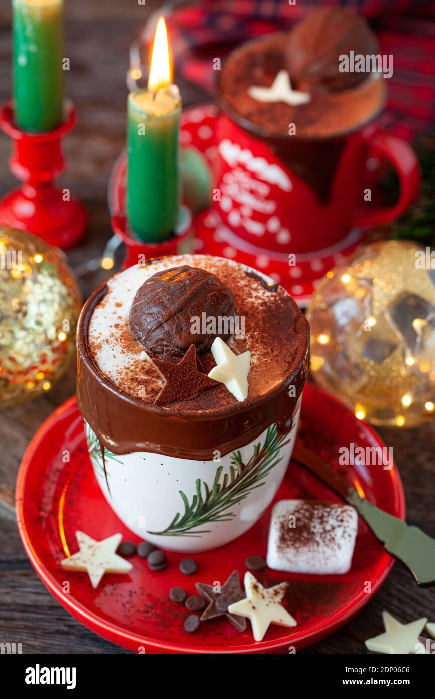 Hot chocolate bomb hi-res stock photography and images - Alamy