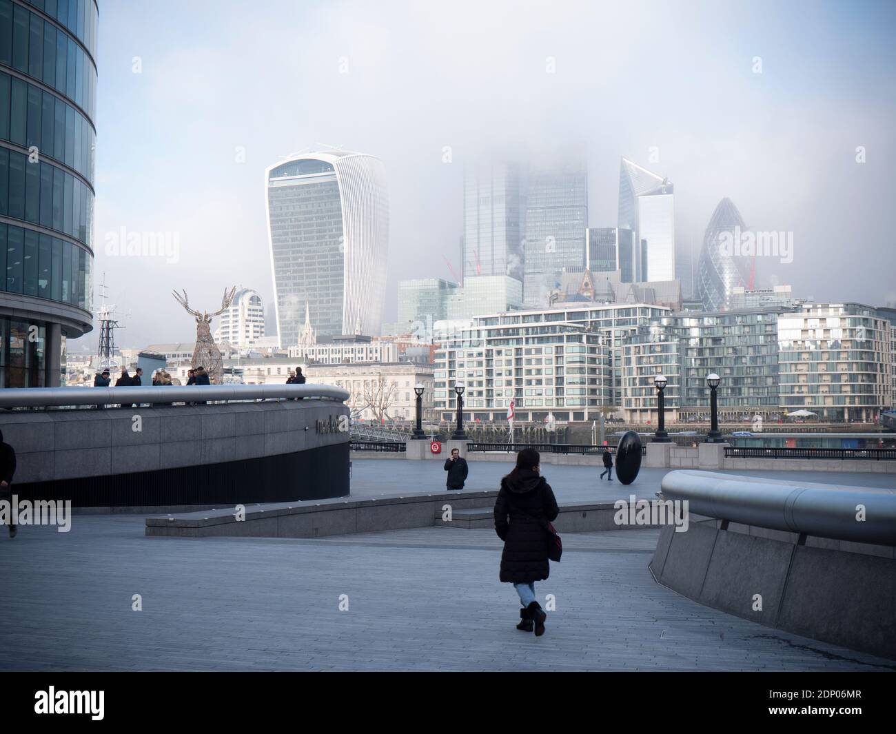 Mist london street hi-res stock photography and images - Alamy