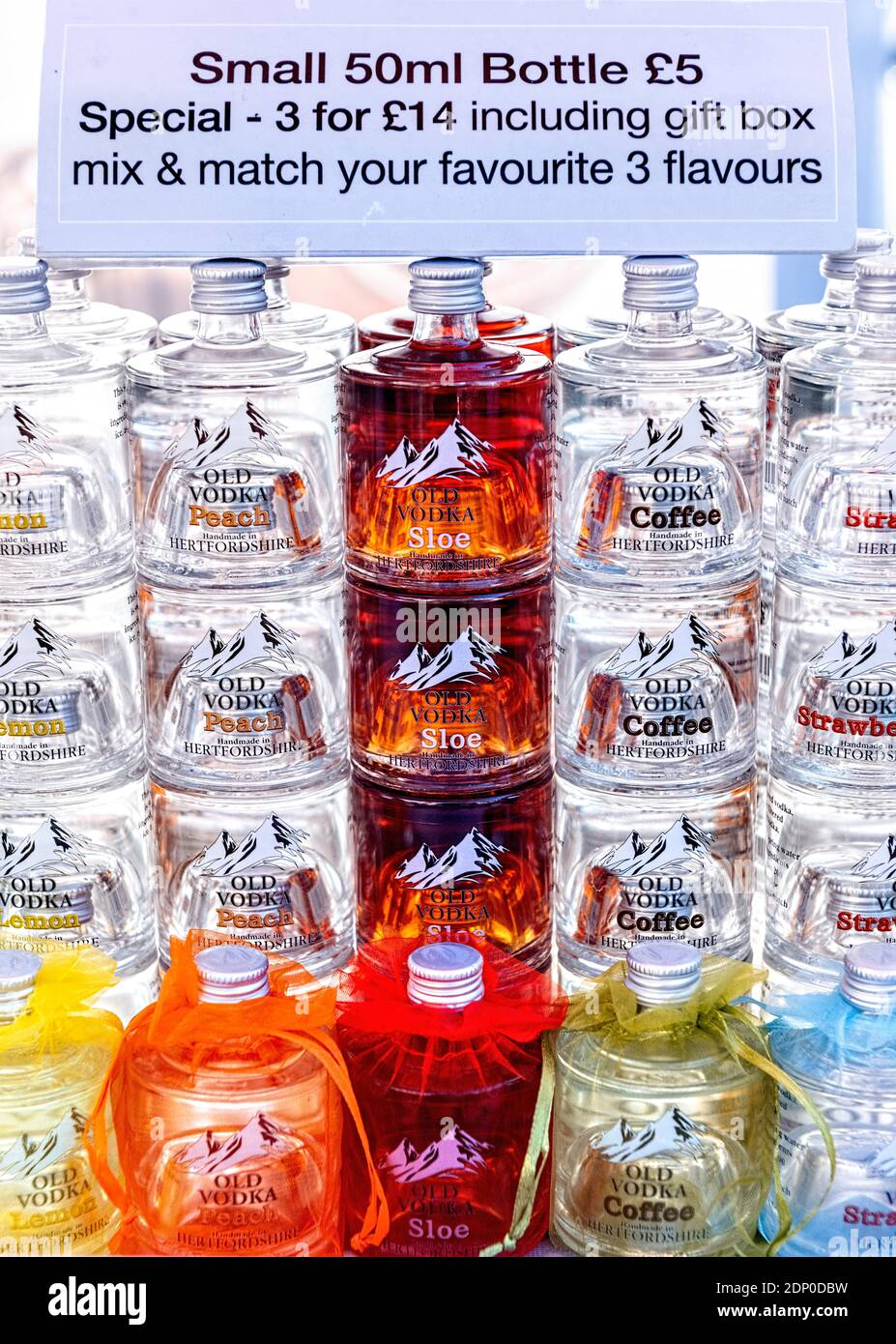 Alcohol vodka bottles display hi-res stock photography and images - Alamy