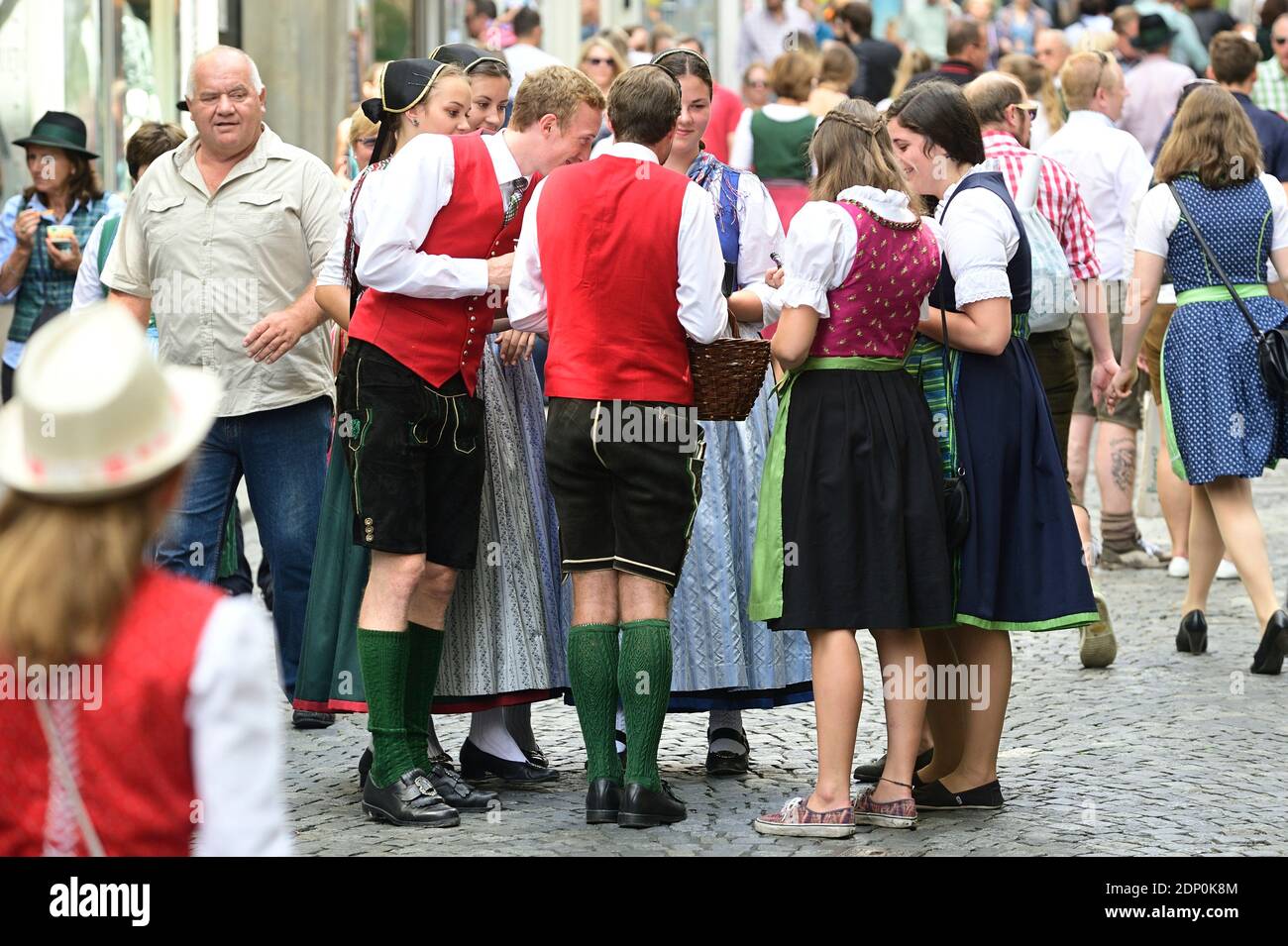 Traditional folk culture hi-res stock photography and images - Alamy