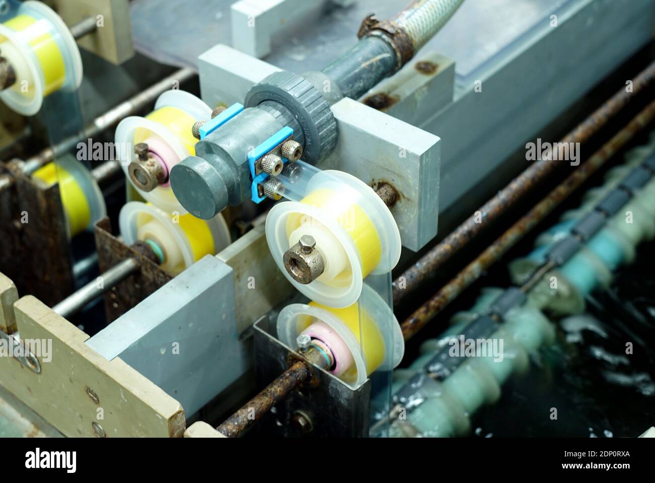 A film sucker and new replace plastic roller of the film develope ...