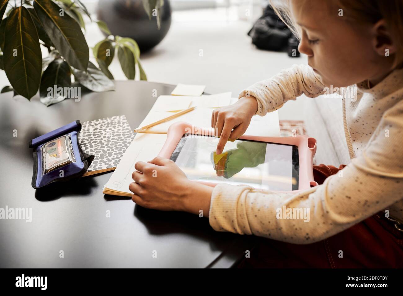 Digital session hi-res stock photography and images - Alamy