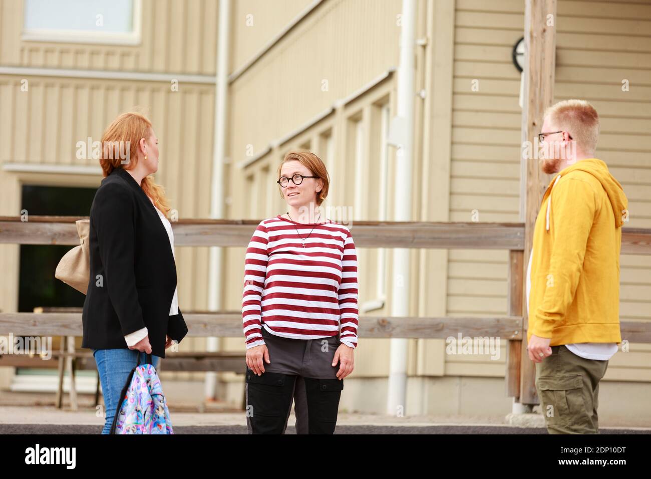 People talking together Stock Photo - Alamy