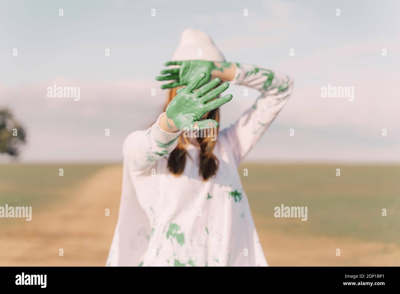 Woman hand in front of face palm hi-res stock photography and images ...