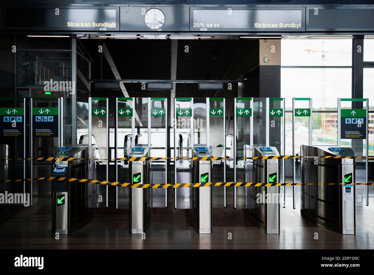 Underground closed station hi-res stock photography and images - Alamy
