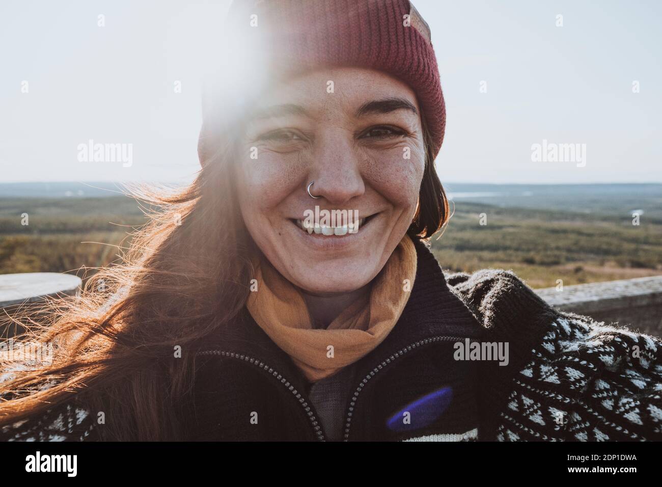 Back light portrait hi-res stock photography and images - Alamy