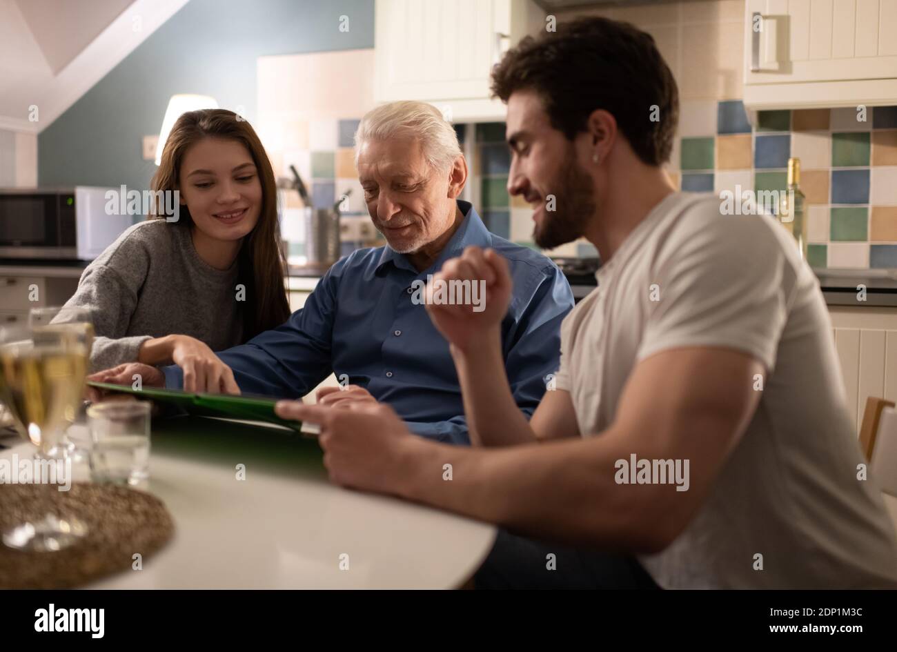 Father husband watch watch hi-res stock photography and images - Alamy