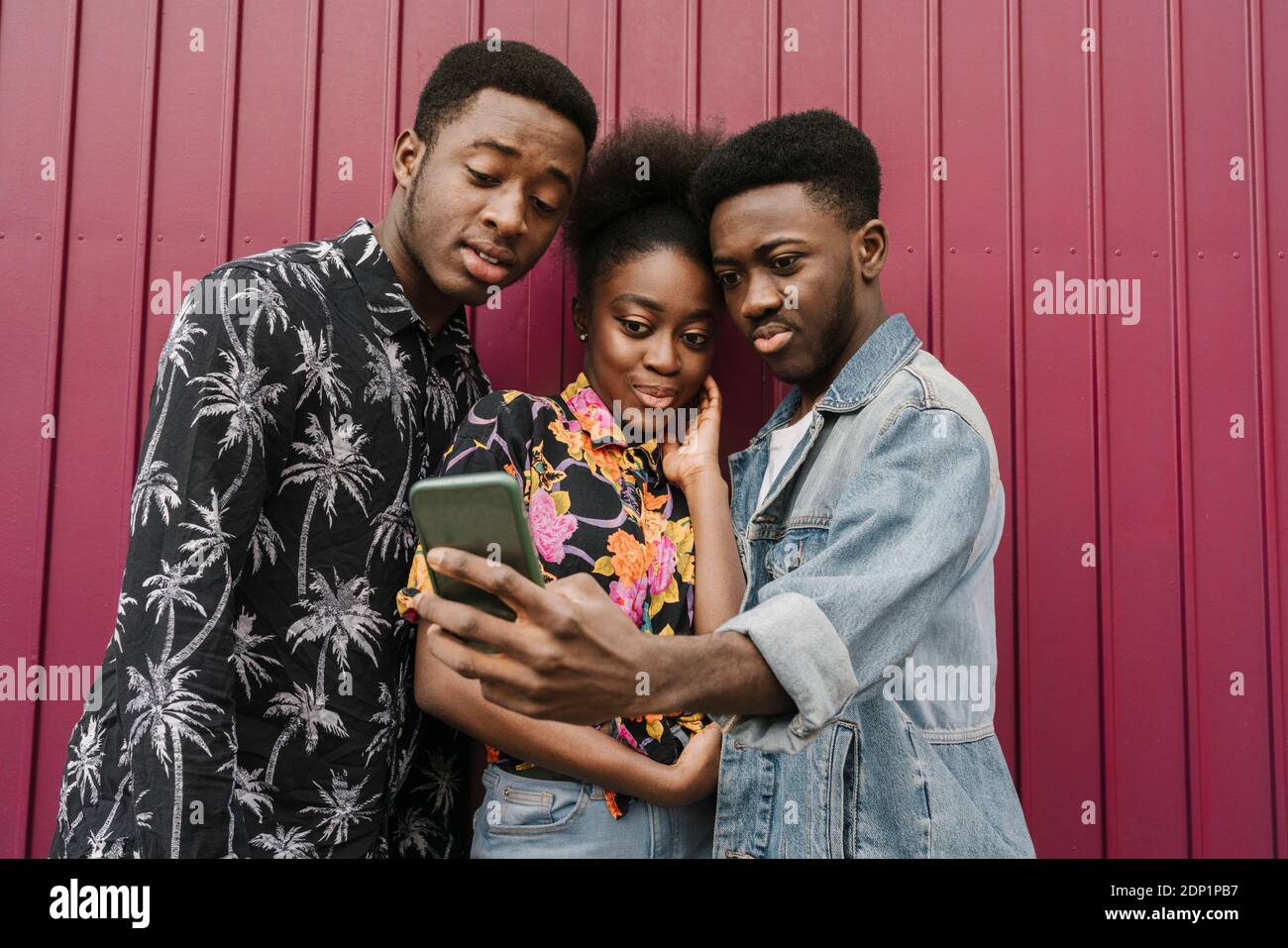 Group three friends taking selfie hi-res stock photography and images ...