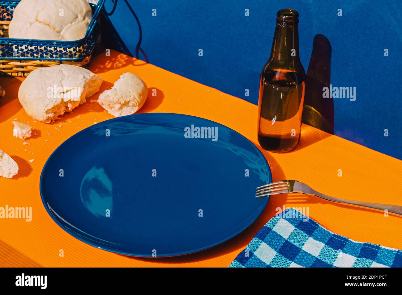 Bottle plate hi-res stock photography and images - Alamy