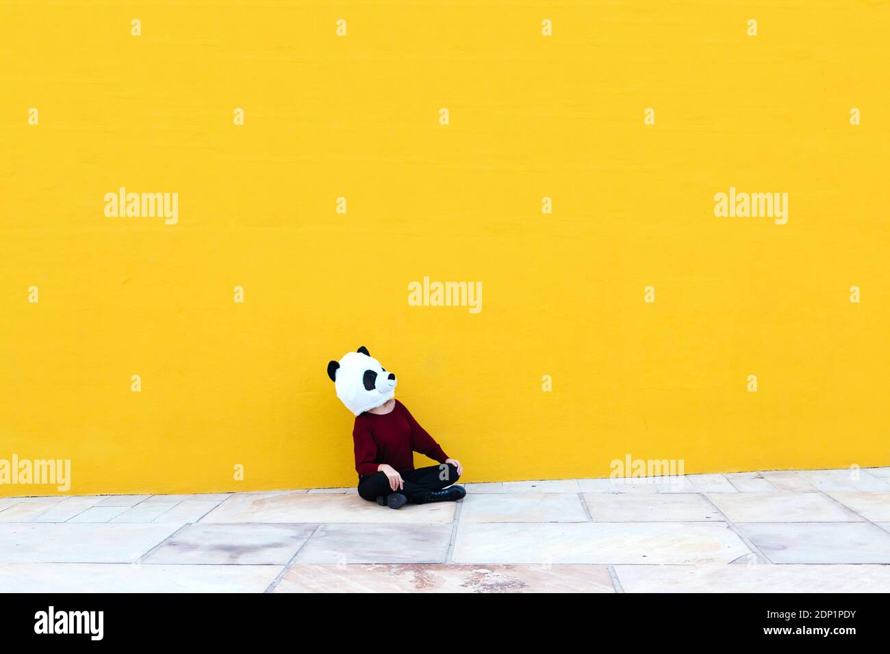 Pavement tailor hi-res stock photography and images - Alamy