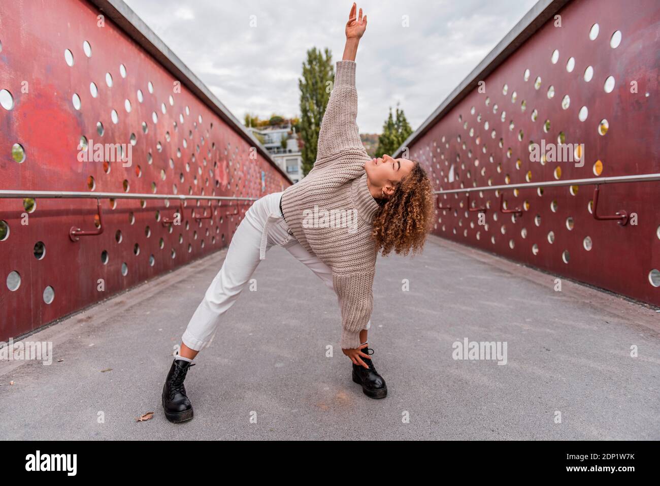 Dancing High Resolution Stock Photography and Images - Alamy