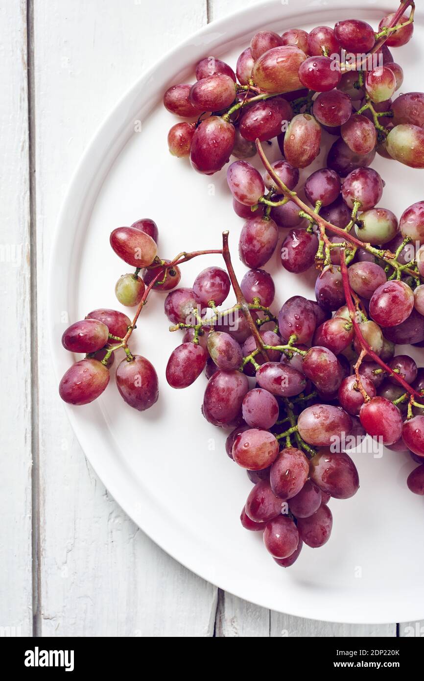Grapes On A Plate High Resolution Stock Photography and Images - Alamy
