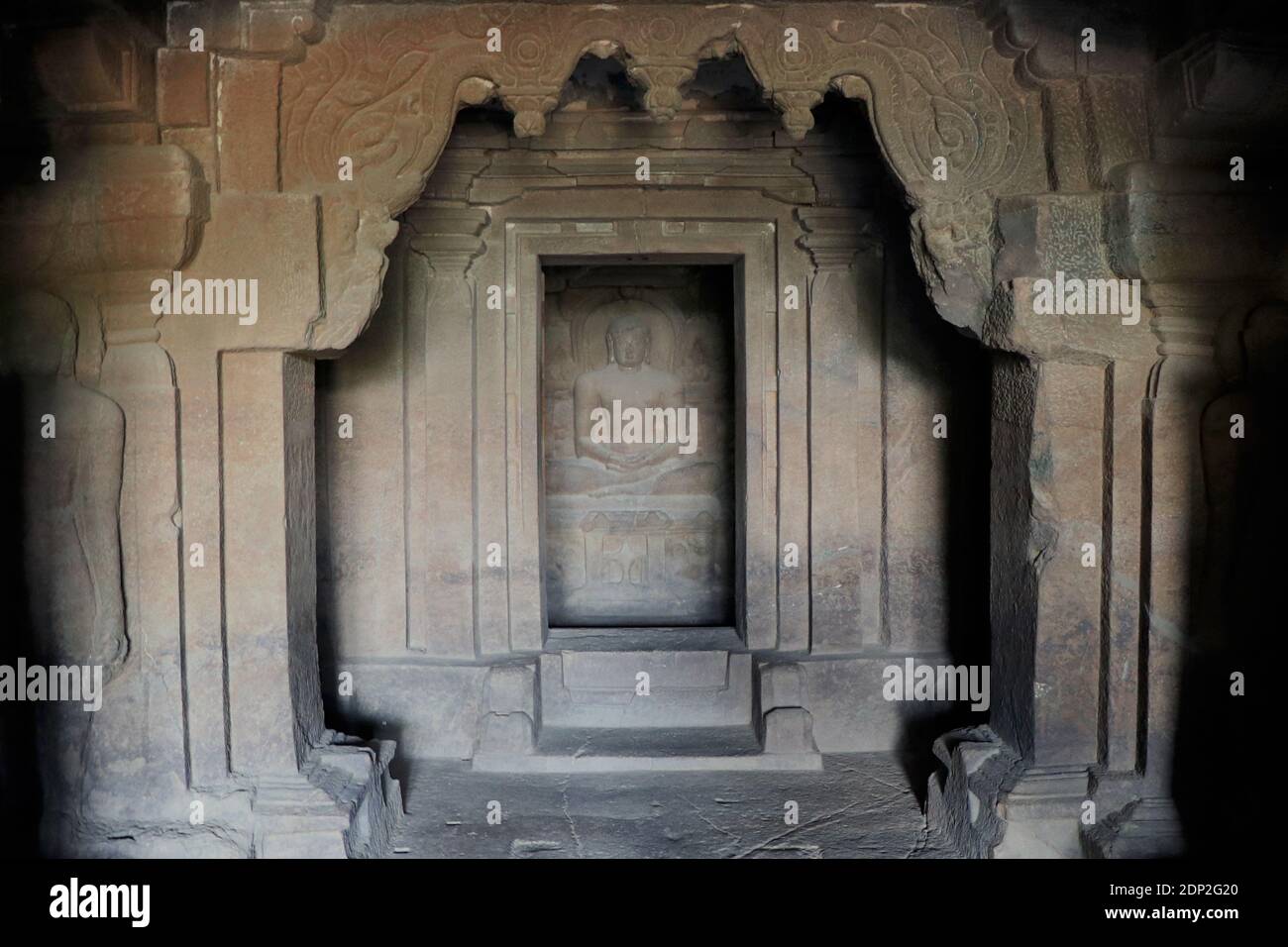 Ellora Cave 33, Jain Architecture Stock Photo - Alamy