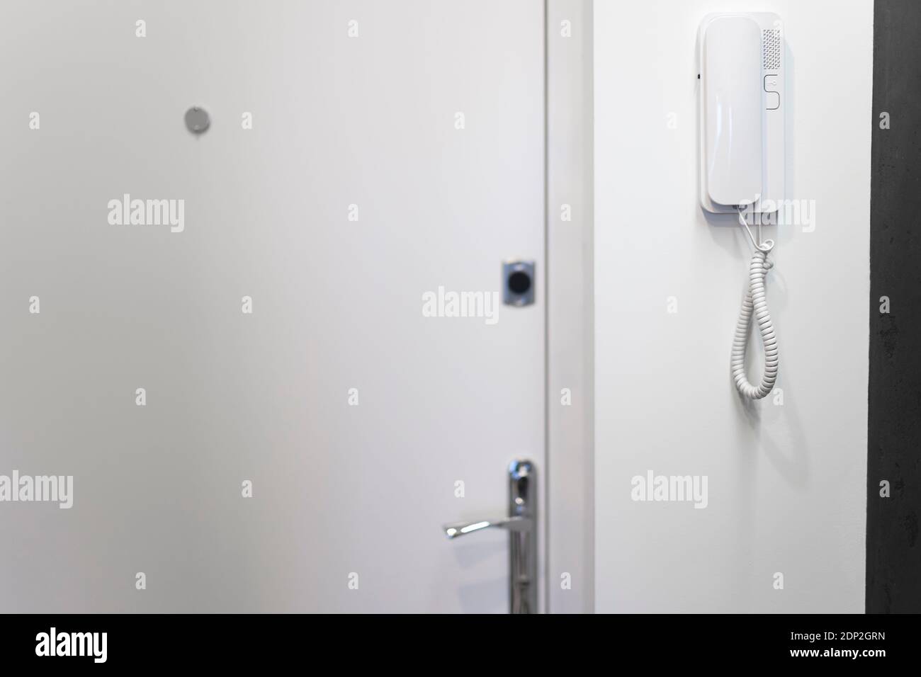 Intercom at the front door in the house Stock Photo - Alamy