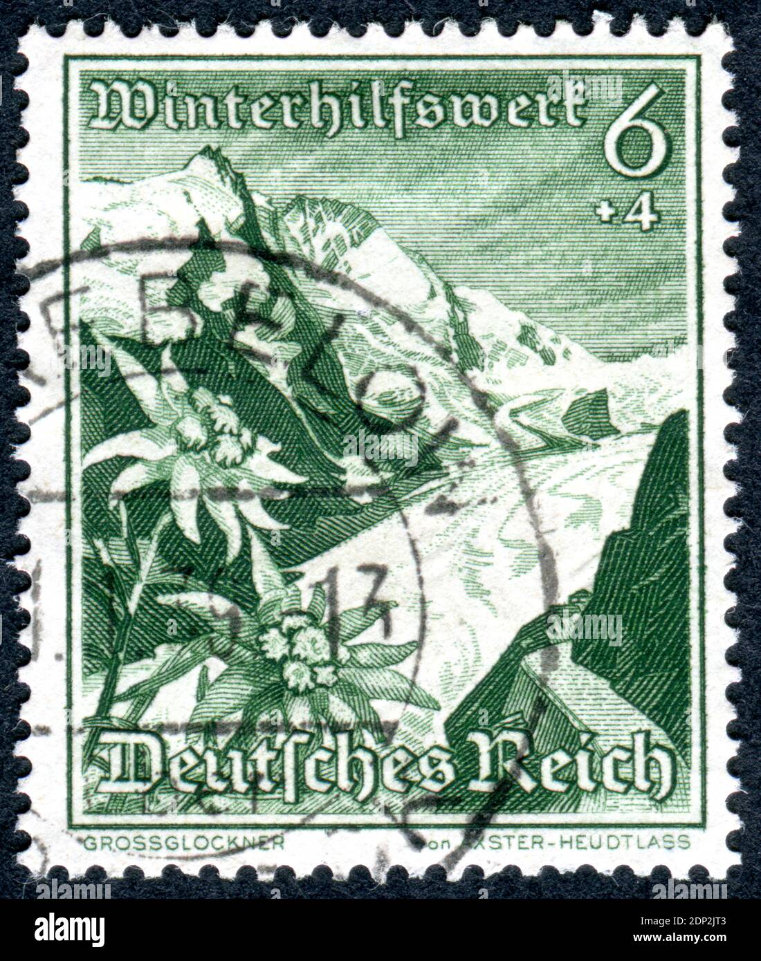 GERMANY - CIRCA 1938: Postage stamp printed in Germany, issue Winter ...