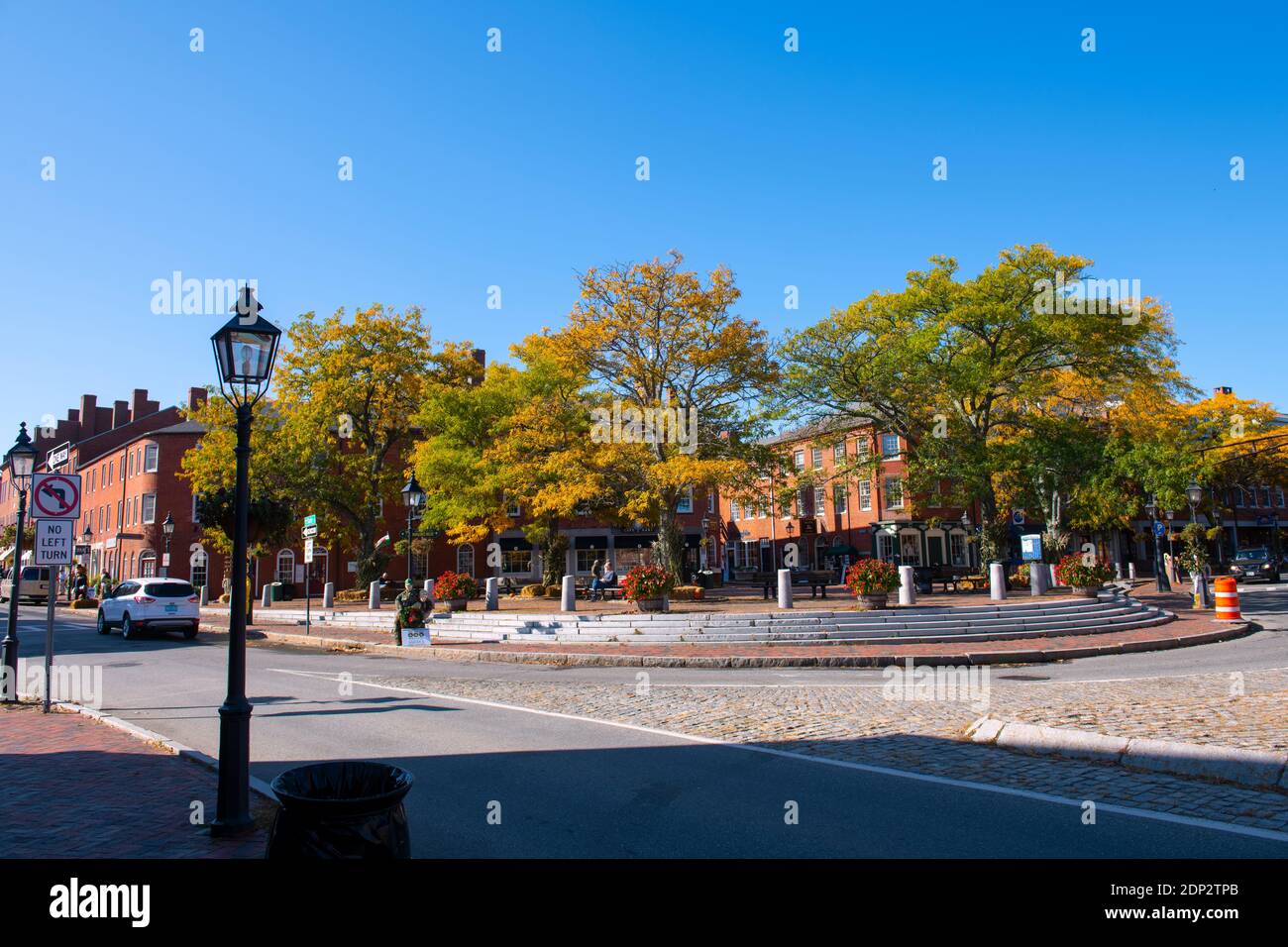 Downtown newburyport hi-res stock photography and images - Alamy