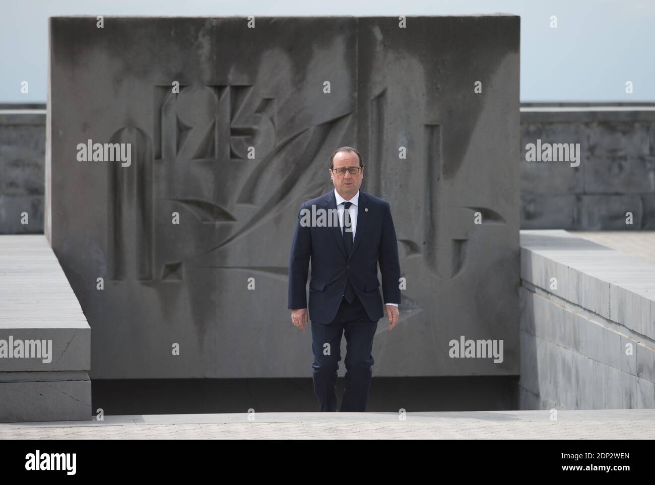 French President Francois Hollande during the Armenian Genocide ...