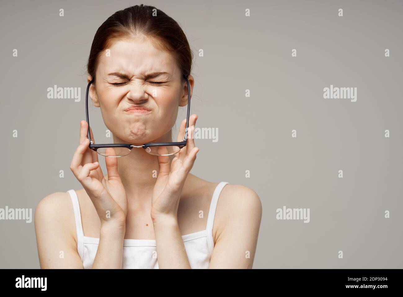 woman with poor eyesight glasses health problems myopia astigmatism ...