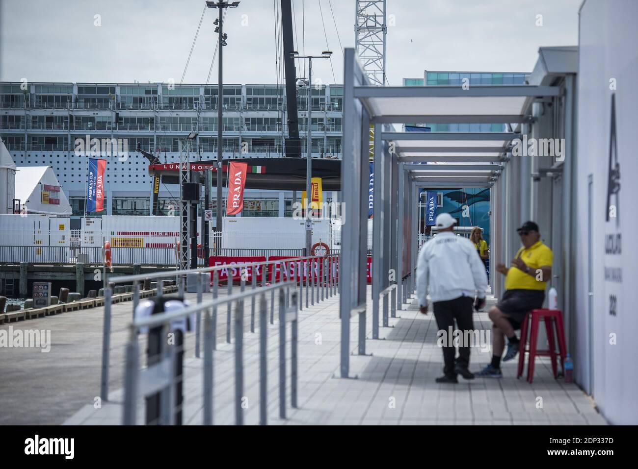 Luna rossa launch hi-res stock photography and images - Alamy