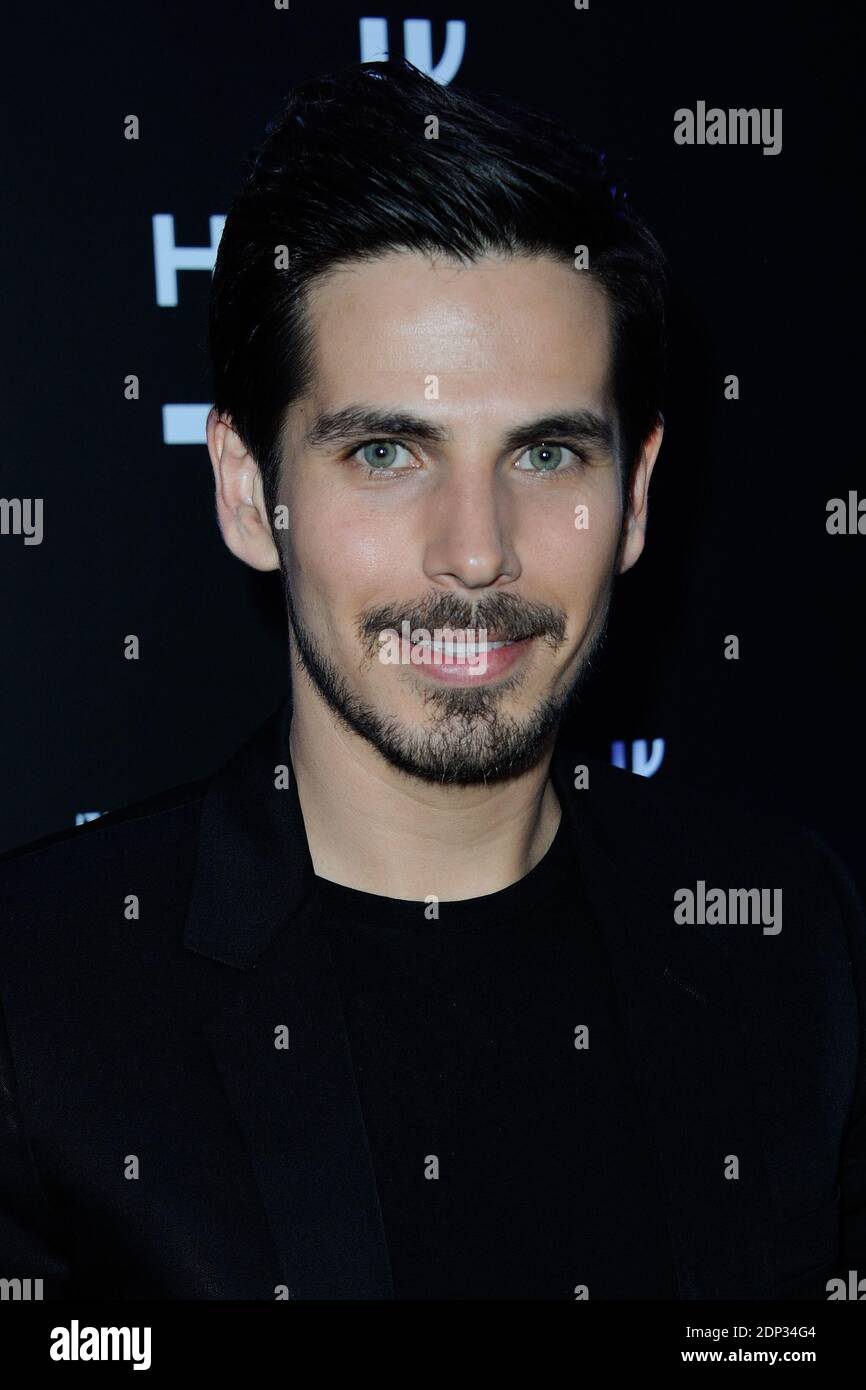 DJ Michael Canitrot assiste a la Blue Cocktail Party organisee par ...