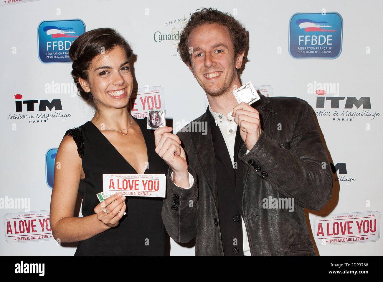 Exclusif - Anais Parello a la premiere du film A Love You au Cinema ...