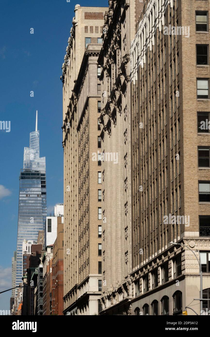 Office Building Along Madison in Midtown Manhattan, NYC, USA Stock ...