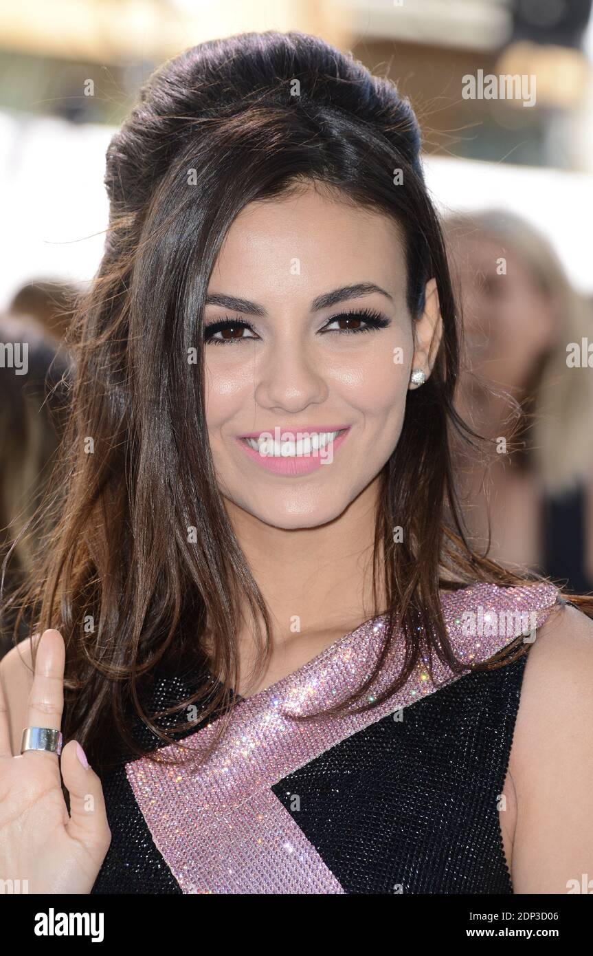 Victoria Justice attends the 2015 MTV Movie Awards at Nokia Theatre L.A ...