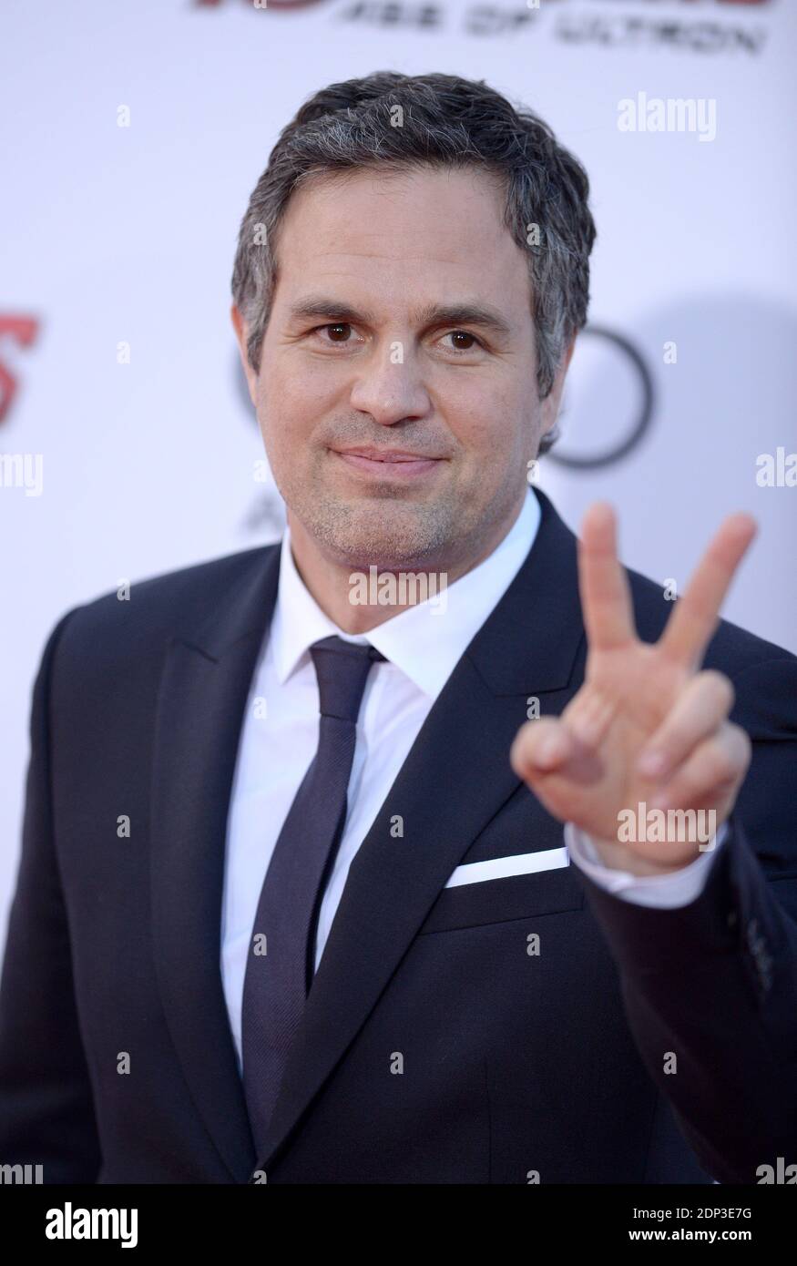 Mark Ruffalo attends the premiere of Marvel's 'Avengers: Age Of Ultron ...